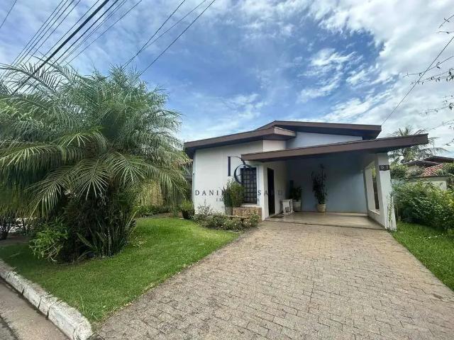 Casa / Sobrado em Condomínio para Venda em Taubaté/SP Condomínio Jardim das Hortências 3 Quartos
