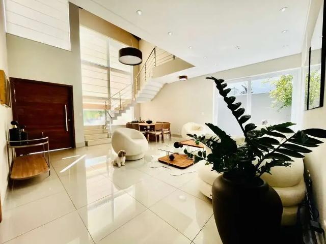 Casa / Sobrado em Condomínio para Venda em Taubaté/SP Condomínio San Marco 3 Quartos