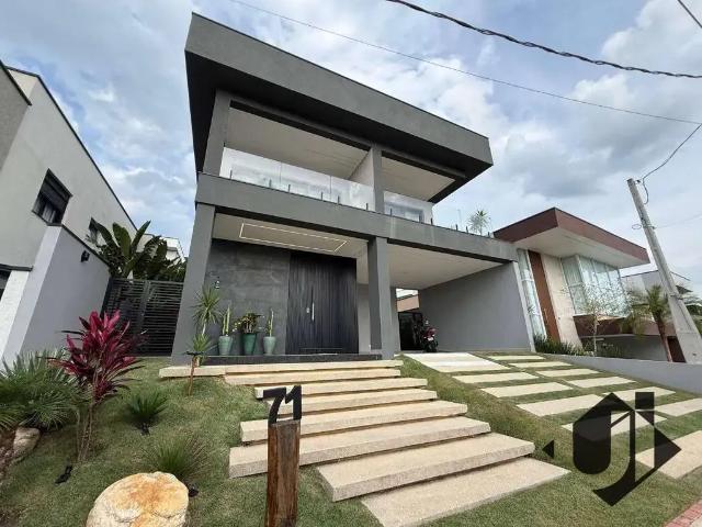 Casa / Sobrado em Condomínio para Venda em Taubaté/SP Itapecerica 4 Quartos