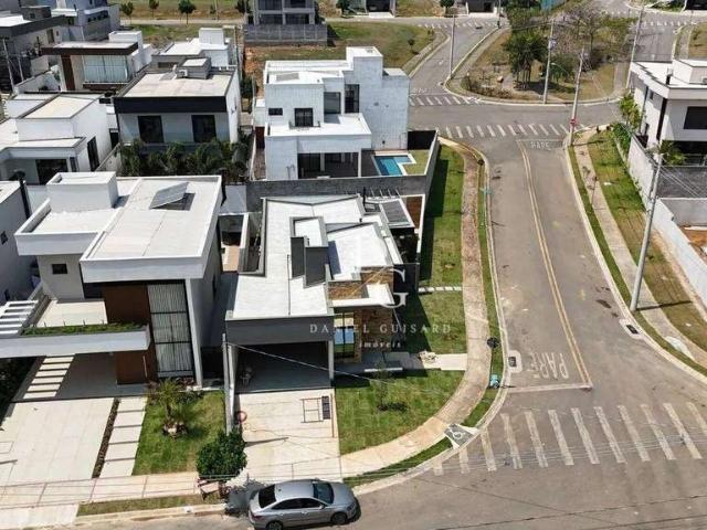 Casa / Sobrado em Condomínio para Venda em Taubaté/SP Itapecerica 3 Quartos