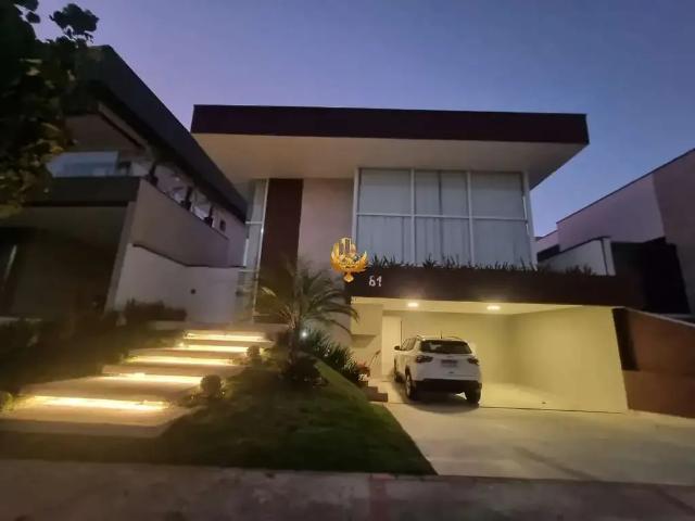 Casa / Sobrado em Condomínio para Venda em Taubaté/SP Itapecerica 3 Quartos
