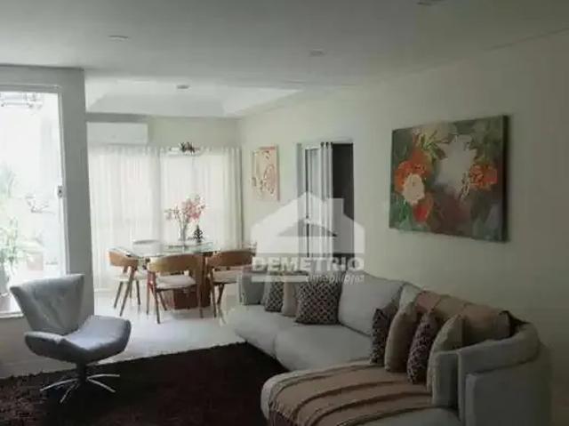 Casa / Sobrado em Condomínio para Venda em Taubaté/SP Jardim Independência 5 Quartos