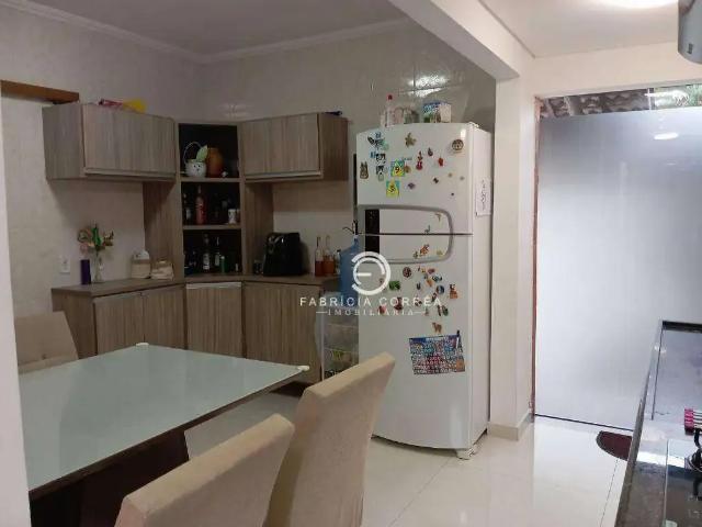 Casa / Sobrado em Condomínio para Venda em Taubaté/SP Jardim Jaraguá 3 Quartos