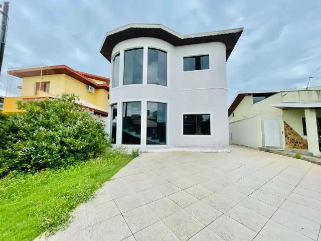 Casa / Sobrado em Condomínio para Venda em Taubaté/SP Parque São Cristóvão 4 Quartos