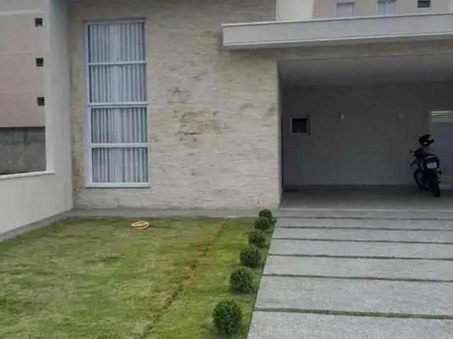 Casa / Sobrado em Condomínio para Venda em Taubaté/SP Parque São Luís 3 Quartos