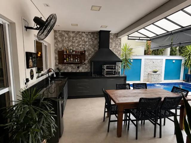 Casa / Sobrado em Condomínio para Venda em Taubaté/SP Quiririm 3 Quartos