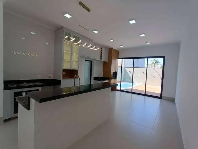 Casa / Sobrado em Condomínio para Venda em Taubaté/SP Residencial Ouroville 4 Quartos