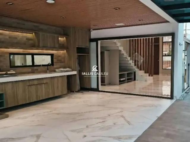 Casa / Sobrado em Condomínio para Venda em Teresina/PI Uruguai 4 Quartos