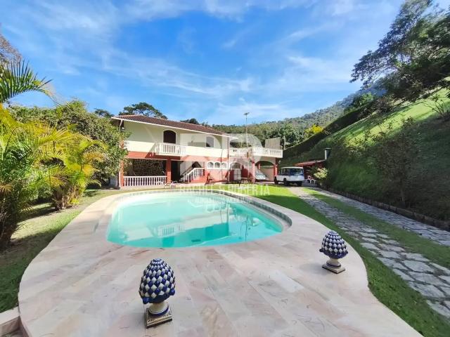 Casa / Sobrado em Condomínio para Venda em Teresópolis/RJ Colônia Alpina 3 Quartos