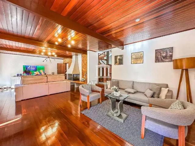 Casa / Sobrado em Condomínio para Venda em Teresópolis/RJ Carlos Guinle 4 Quartos