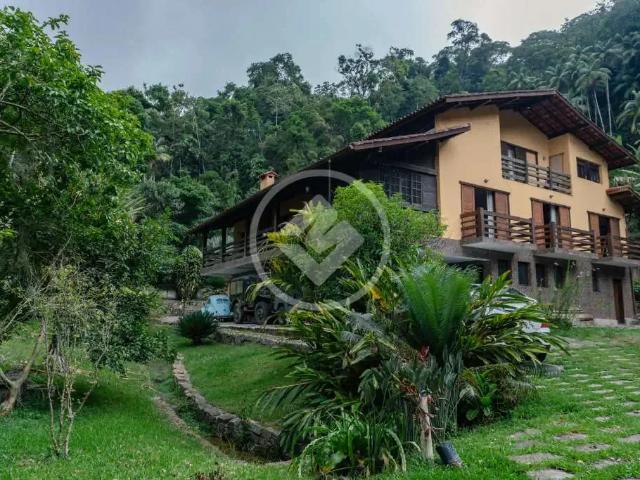 Casa / Sobrado em Condomínio para Venda em Teresópolis/RJ Carlos Guinle 4 Quartos