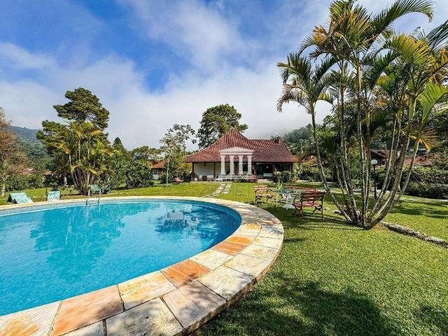 Casa / Sobrado em Condomínio para Venda em Teresópolis/RJ Carlos Guinle 5 Quartos