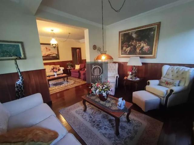 Casa / Sobrado em Condomínio para Venda em Teresópolis/RJ Carlos Guinle 5 Quartos