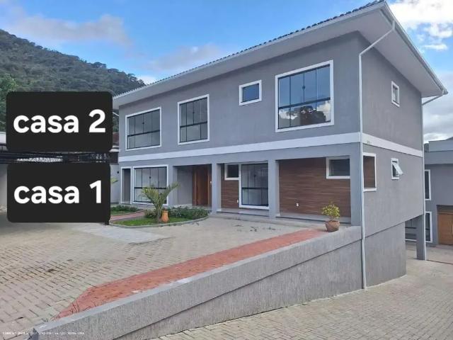 Casa / Sobrado em Condomínio para Venda em Teresópolis/RJ Carlos Guinle 3 Quartos