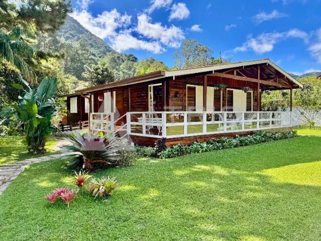 Casa / Sobrado em Condomínio para Venda em Teresópolis/RJ Carlos Guinle 3 Quartos