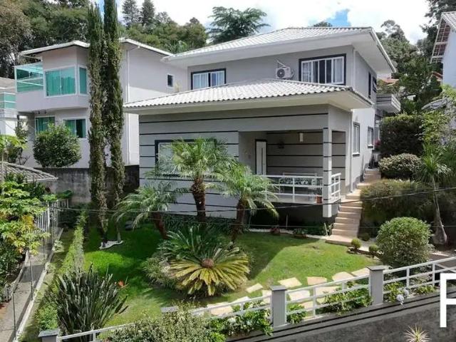 Casa / Sobrado em Condomínio para Venda em Teresópolis/RJ Cascata do Imbuí 4 Quartos