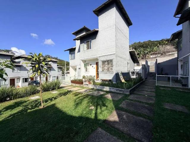 Casa / Sobrado em Condomínio para Venda em Teresópolis/RJ Cascata do Imbuí 2 Quartos