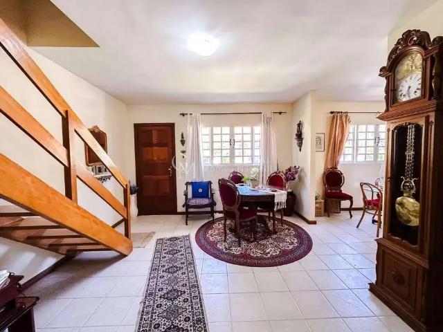 Casa / Sobrado em Condomínio para Venda em Teresópolis/RJ Cascata Guarani 3 Quartos