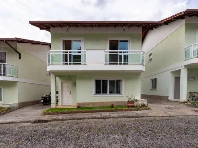 Casa / Sobrado em Condomínio para Venda em Teresópolis/RJ Agriões 4 Quartos
