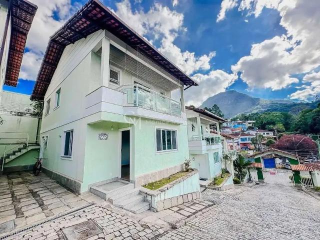 Casa / Sobrado em Condomínio para Venda em Teresópolis/RJ Agriões 4 Quartos