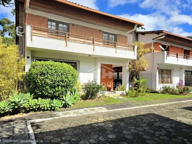 Casa / Sobrado em Condomínio para Venda em Teresópolis/RJ Alto 4 Quartos