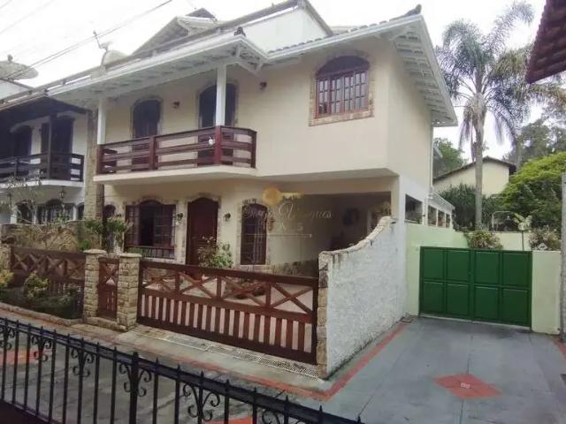 Casa / Sobrado em Condomínio para Venda em Teresópolis/RJ Alto 5 Quartos