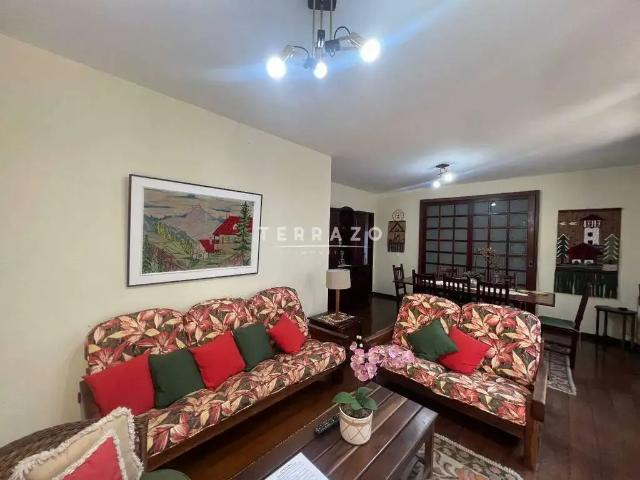 Casa / Sobrado em Condomínio para Venda em Teresópolis/RJ Alto 3 Quartos