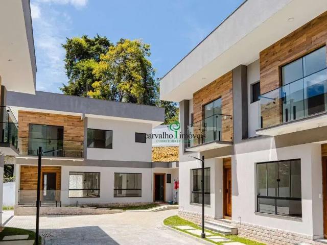 Casa / Sobrado em Condomínio para Venda em Teresópolis/RJ Alto 3 Quartos