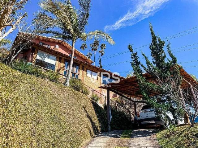 Casa / Sobrado em Condomínio para Venda em Teresópolis/RJ Albuquerque 3 Quartos