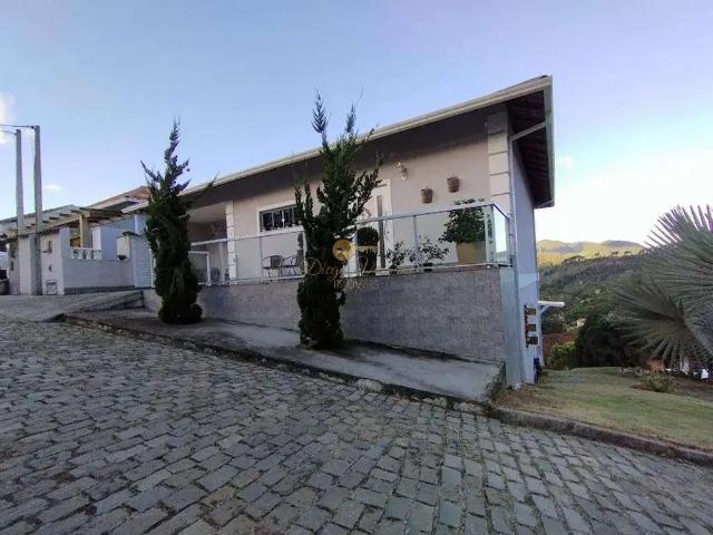 Casa / Sobrado em Condomínio para Venda em Teresópolis/RJ Albuquerque 3 Quartos