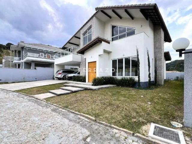 Casa / Sobrado em Condomínio para Venda em Teresópolis/RJ Albuquerque 4 Quartos