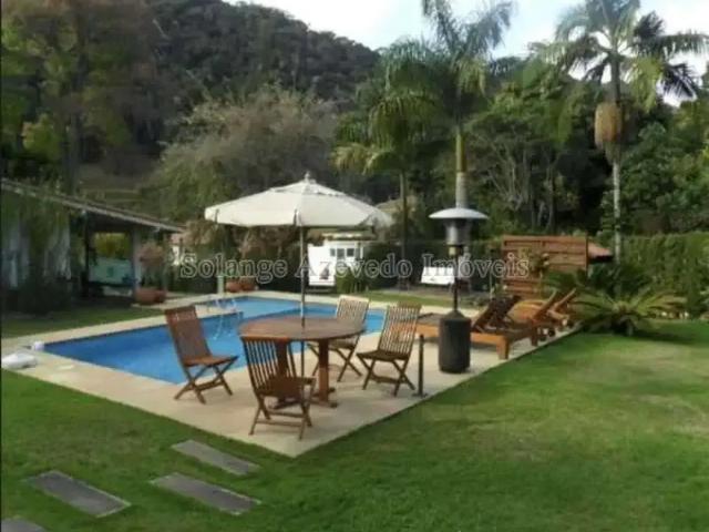 Casa / Sobrado em Condomínio para Venda em Teresópolis/RJ Albuquerque 4 Quartos