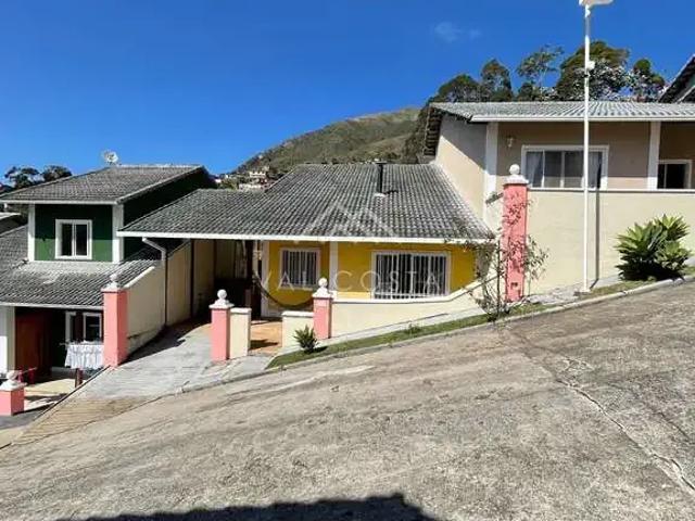 Casa / Sobrado em Condomínio para Venda em Teresópolis/RJ Bom Retiro 3 Quartos