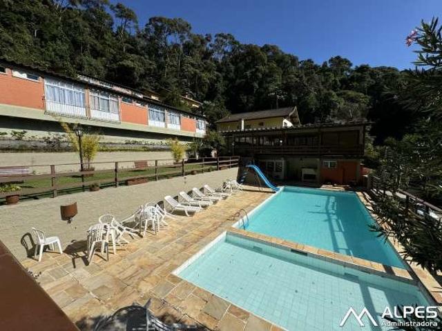 Casa / Sobrado em Condomínio para Venda em Teresópolis/RJ Golfe 2 Quartos