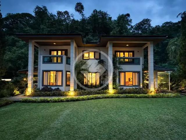 Casa / Sobrado em Condomínio para Venda em Teresópolis/RJ Granja Comary 5 Quartos