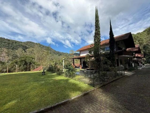 Casa / Sobrado em Condomínio para Venda em Teresópolis/RJ Granja Guarani 3 Quartos
