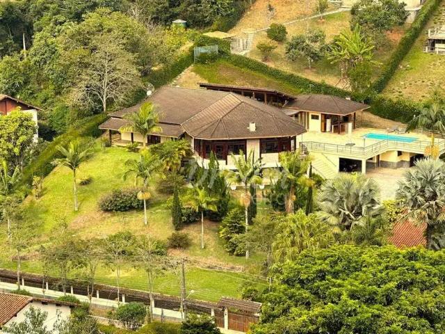 Casa / Sobrado em Condomínio para Venda em Teresópolis/RJ Green Valleiy 7 Quartos
