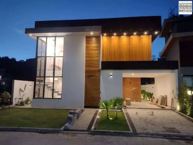 Casa / Sobrado em Condomínio para Venda em Teresópolis/RJ Posse 4 Quartos