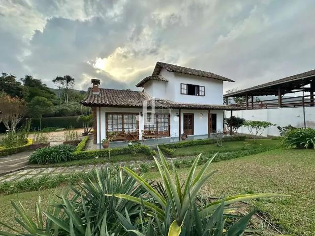 Casa / Sobrado em Condomínio para Venda em Teresópolis/RJ Parque do Imbui 3 Quartos