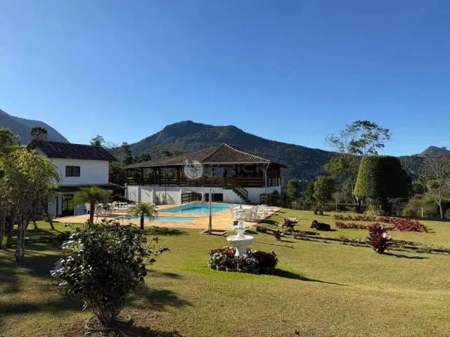Casa / Sobrado em Condomínio para Venda em Teresópolis/RJ Parque do Imbui 3 Quartos