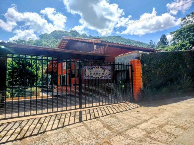 Casa / Sobrado em Condomínio para Venda em Teresópolis/RJ Prata 3 Quartos