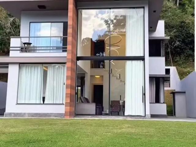 Casa / Sobrado em Condomínio para Venda em Teresópolis/RJ Quebra Frascos 3 Quartos