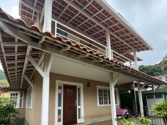 Casa / Sobrado em Condomínio para Venda em Teresópolis/RJ Tijuca 5 Quartos