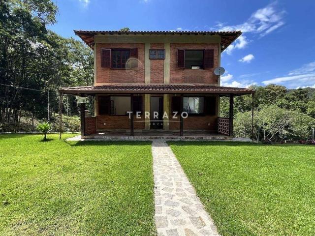 Casa / Sobrado em Condomínio para Venda em Teresópolis/RJ Três Córregos 4 Quartos