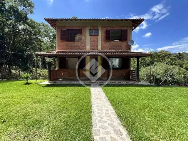 Casa / Sobrado em Condomínio para Venda em Teresópolis/RJ Três Córregos 4 Quartos