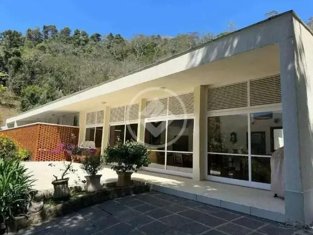 Casa / Sobrado em Condomínio para Venda em Teresópolis/RJ Três Córregos 5 Quartos