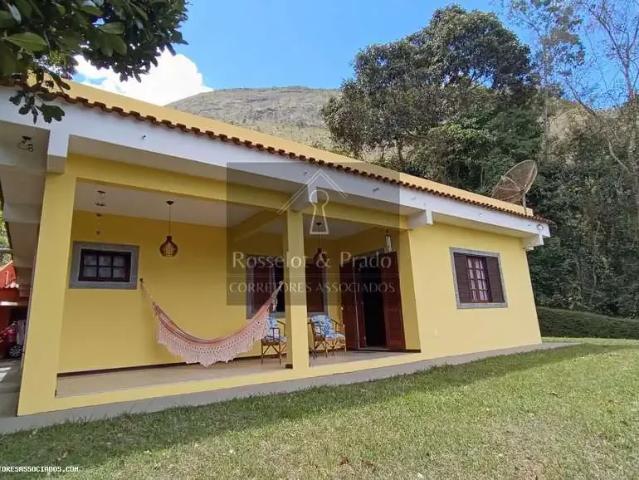 Casa / Sobrado em Condomínio para Venda em Teresópolis/RJ Três Córregos 3 Quartos