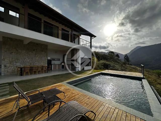 Casa / Sobrado em Condomínio para Venda em Teresópolis/RJ Vargem Grande 4 Quartos