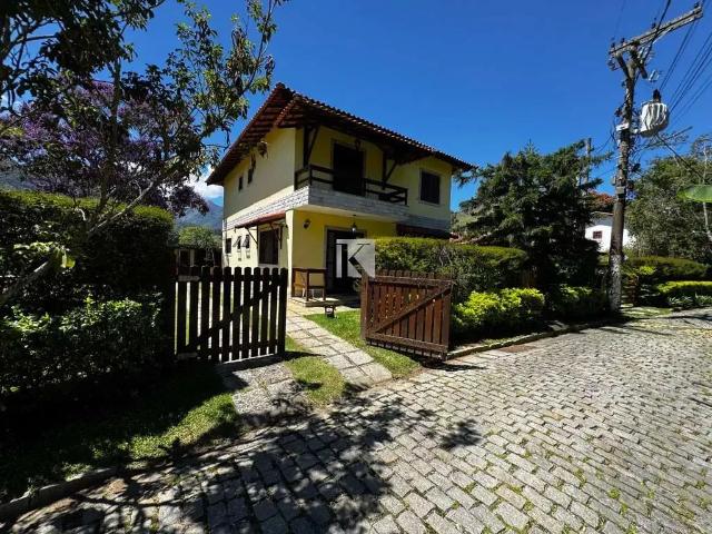 Casa / Sobrado em Condomínio para Venda em Teresópolis/RJ Vargem Grande 4 Quartos