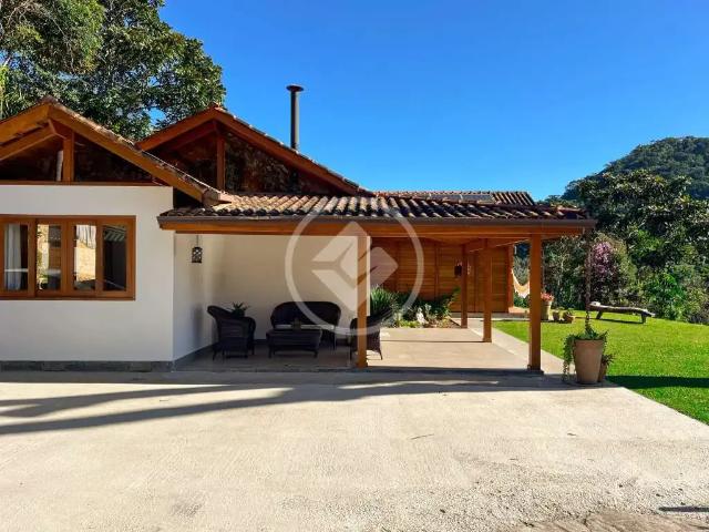 Casa / Sobrado em Condomínio para Venda em Teresópolis/RJ Vargem Grande 5 Quartos
